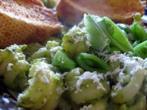 Re-envision Whirled Peas! | "blackberry-eating in late September"